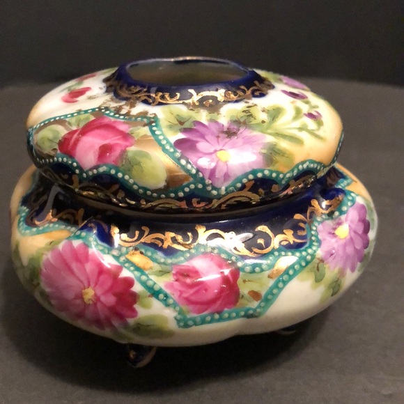 Source Unknown | Other | Vintage Victorian Era Footed Ceramic Hand ...